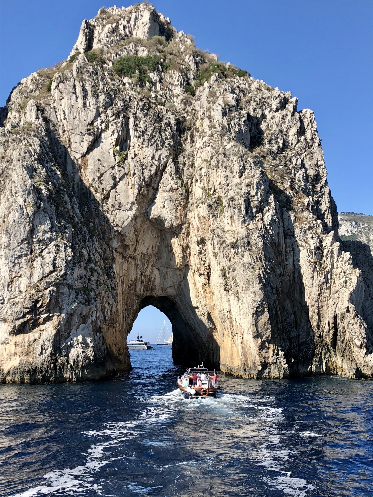 Capri, álmaink szigete | ItalyWalk.com